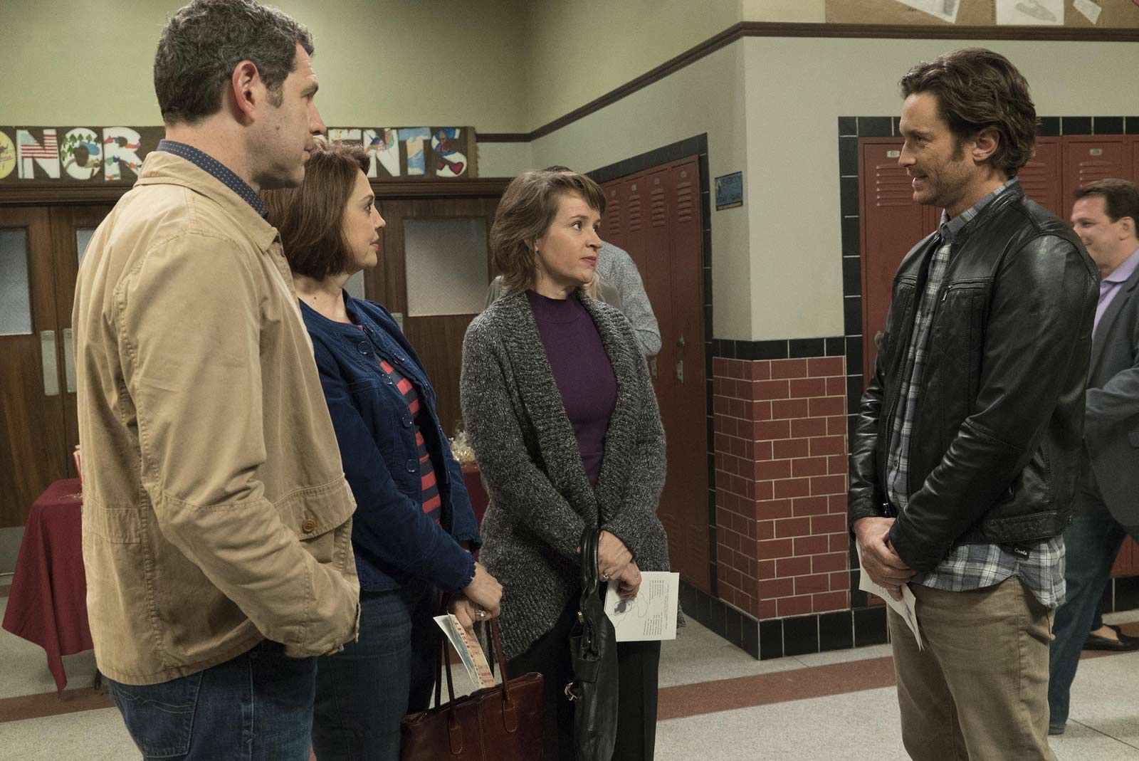 Photo de Kiva Jump - Splitting Up Together : Photo John Gloria, Oliver ...