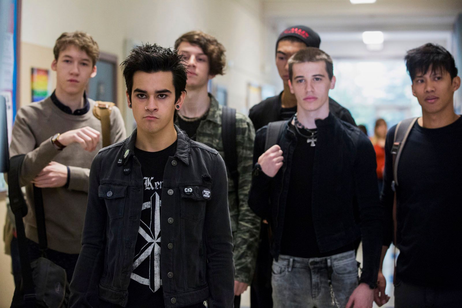 13 Reasons Why : 13 Reasons Why : Photo Bryce Cass, Devin Druid - 119 ...