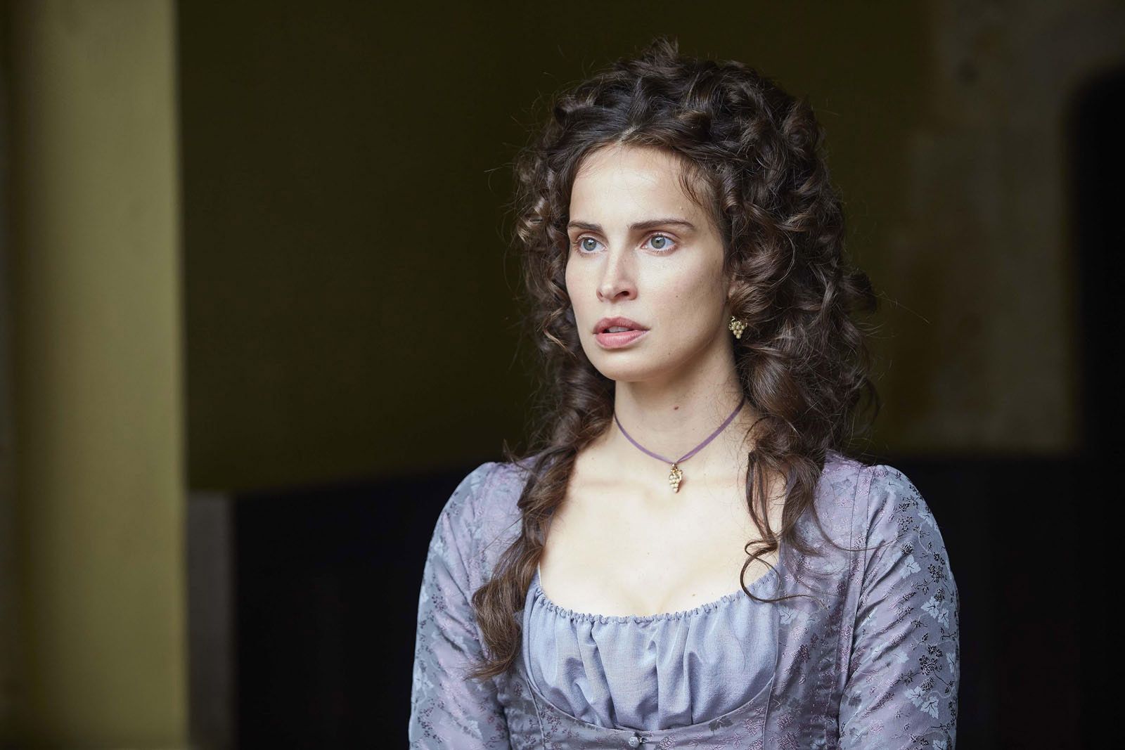 Photo de Heida Reed - Poldark (2015) : Photo Heida Reed - Photo 19 sur ...