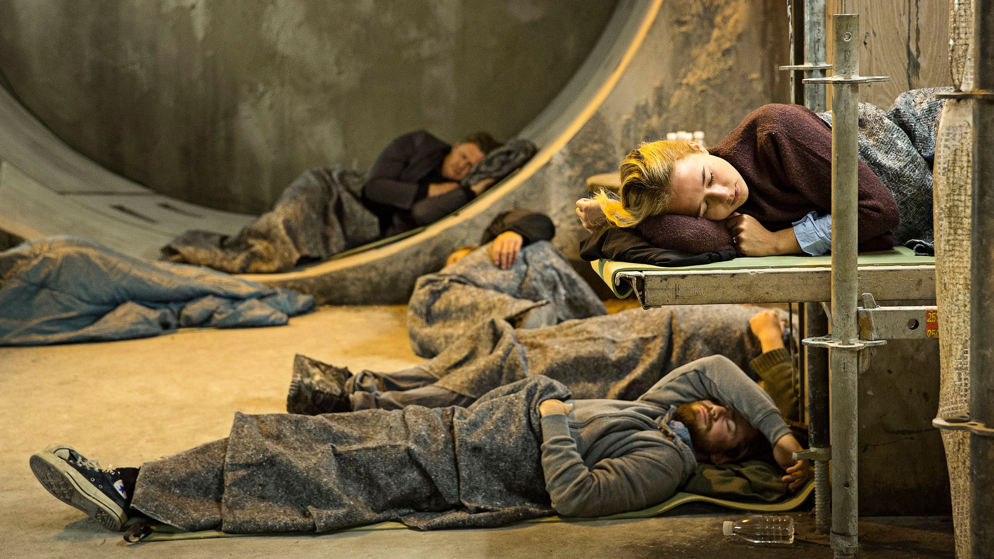 Below the Surface : Below the Surface : Photo Allan Hyde, Alba August - 72 sur 81 - AlloCiné