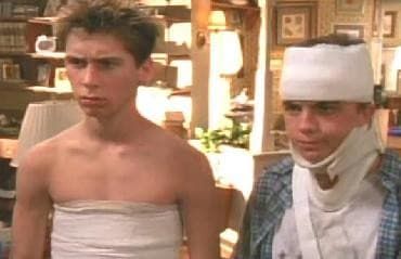 Poster Malcolm saison 4 - Affiche 66 sur 181 - AlloCiné