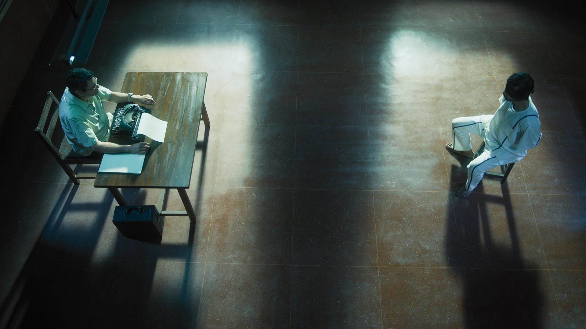 Poster Typewriter saison 1 - Affiche 11 sur 15 - AlloCiné