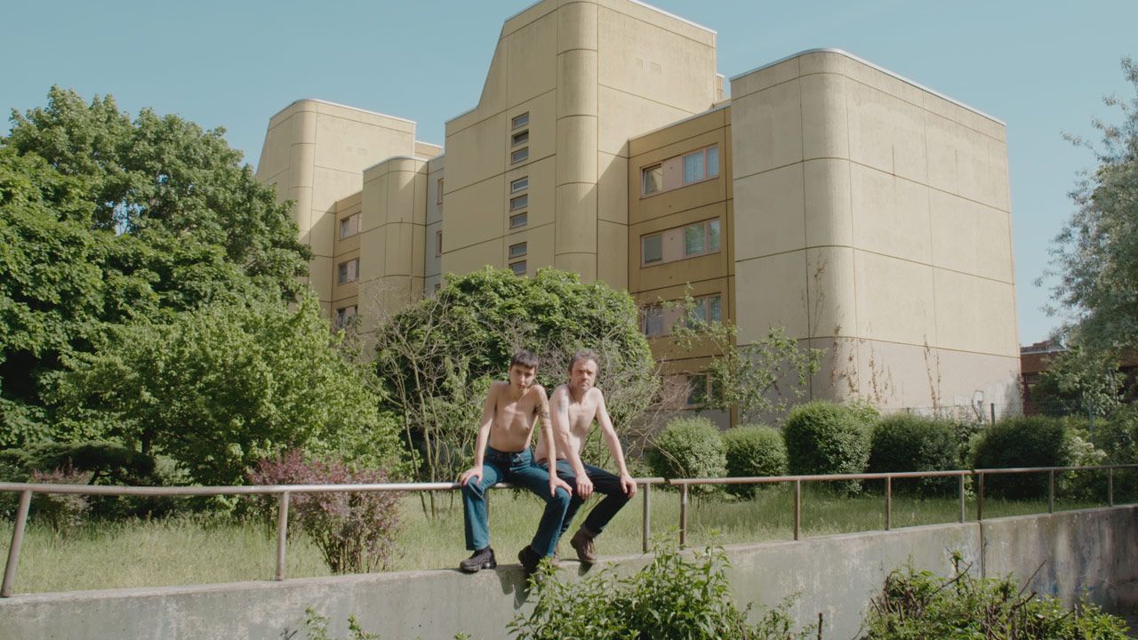 Photo de Adam Hoya - Searching Eva : Photo Adam Hoya - Photo 22 sur 30 ...