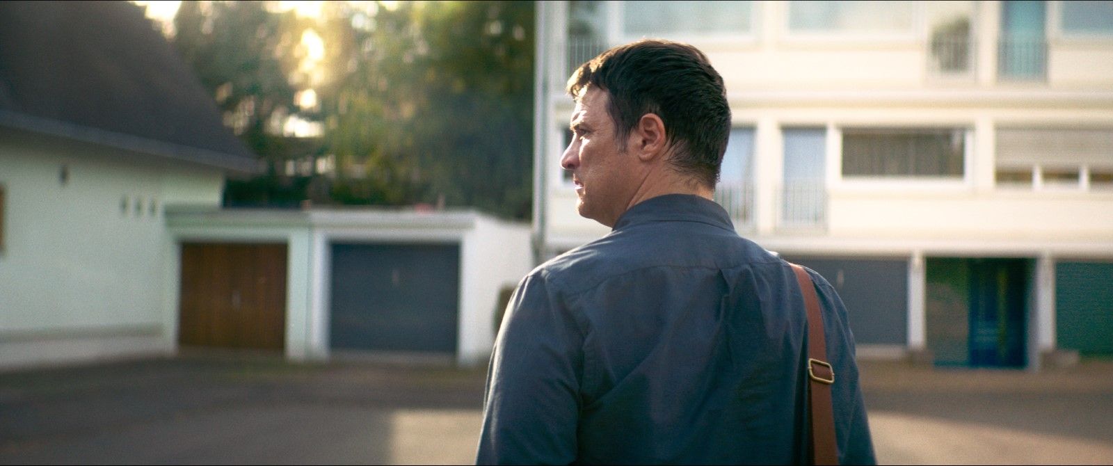 Photo du film Exil - Photo 7 sur 8 - AlloCiné