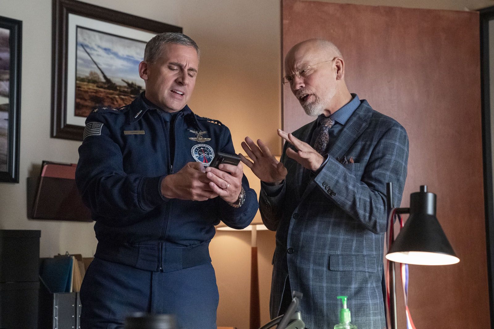 Space Force : Space Force : Photo John Malkovich, Steve Carell - 29 sur 78 - AlloCiné