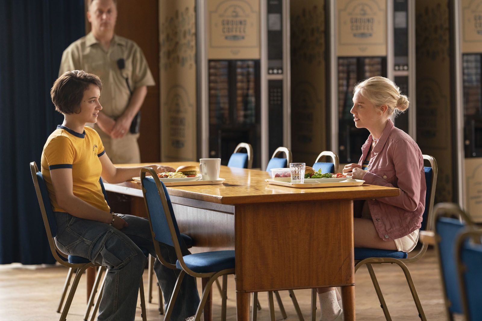 Hanna : Photo Áine Rose Daly, Gianna Kiehl - 22 sur 69 - AlloCiné