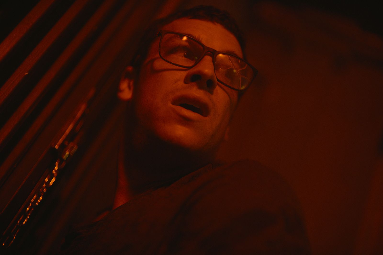 Photo du film Cross the Line - Photo 17 sur 19 - AlloCiné