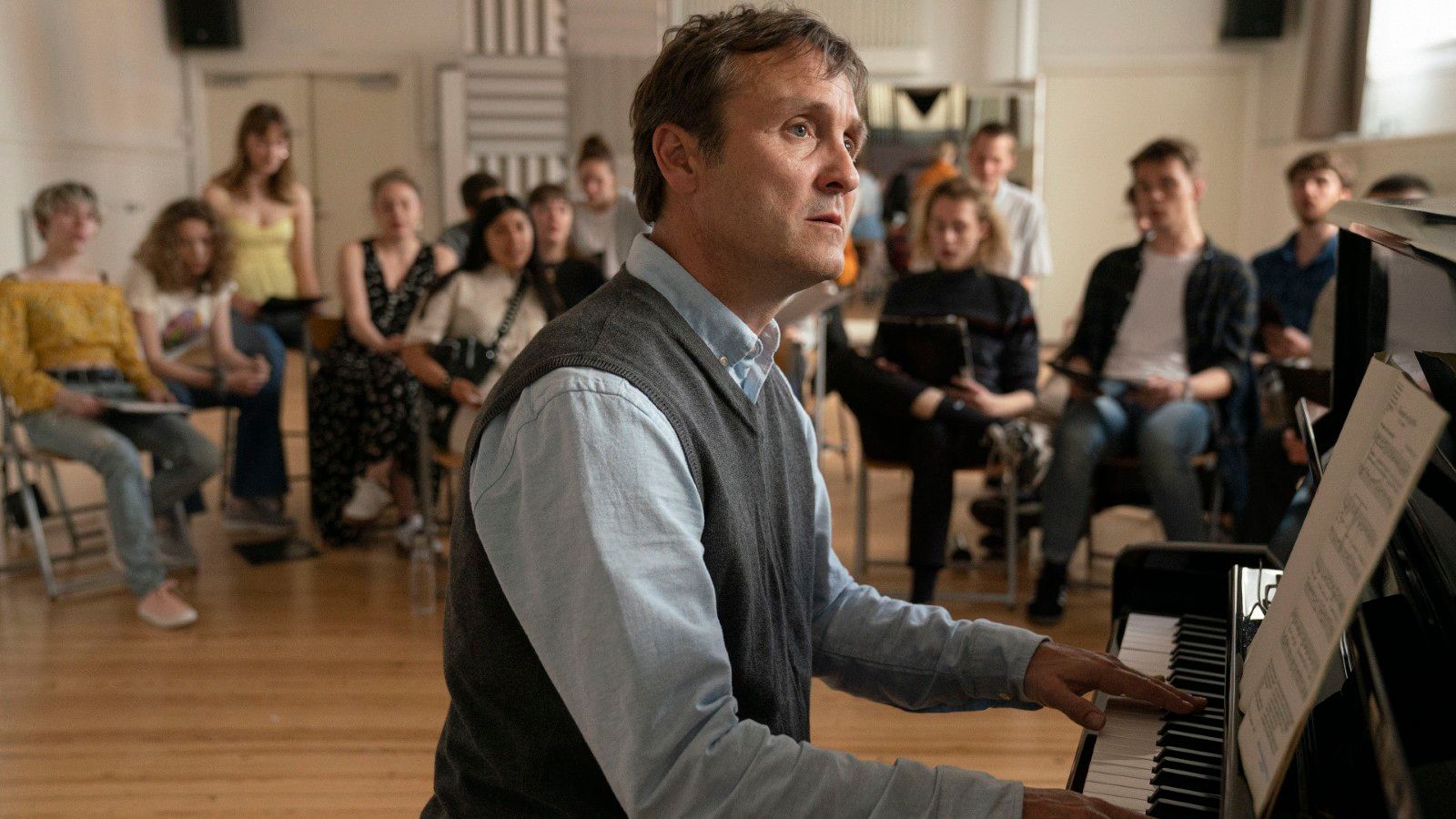 Photo de Lars Ranthe - Drunk : Photo Lars Ranthe - Photo 6 sur 40 ...