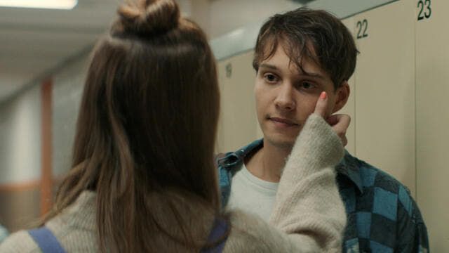 Poster Cryptid saison 1 - Affiche 11 sur 13 - AlloCiné