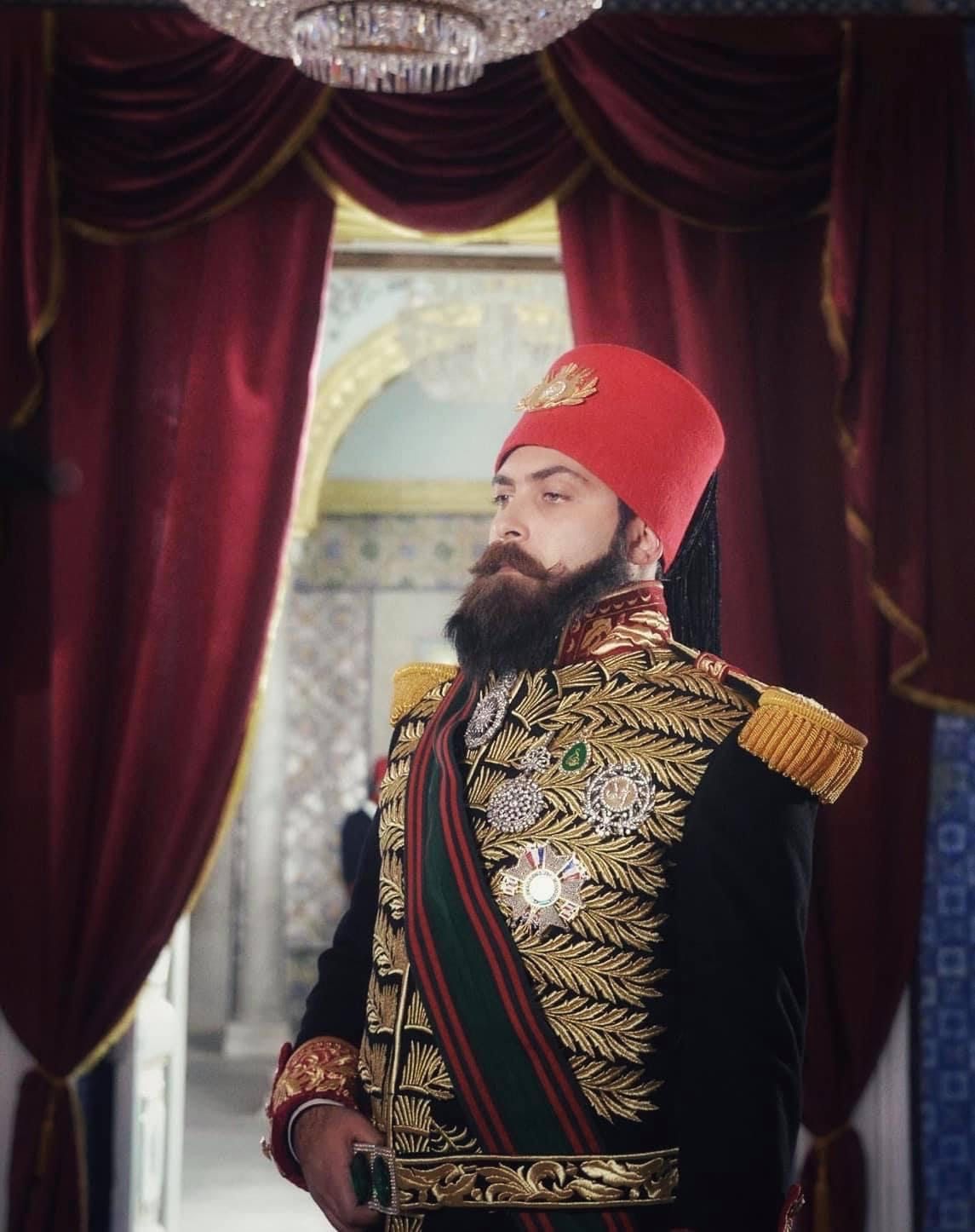 Photo de Aziz Bey - Photo promotionnelle Aziz Bey - Photo 0 sur 3 ...