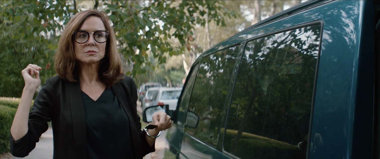 Photo de Polly Draper - Shiva Baby : Photo Polly Draper - Photo 6 sur 8 ...