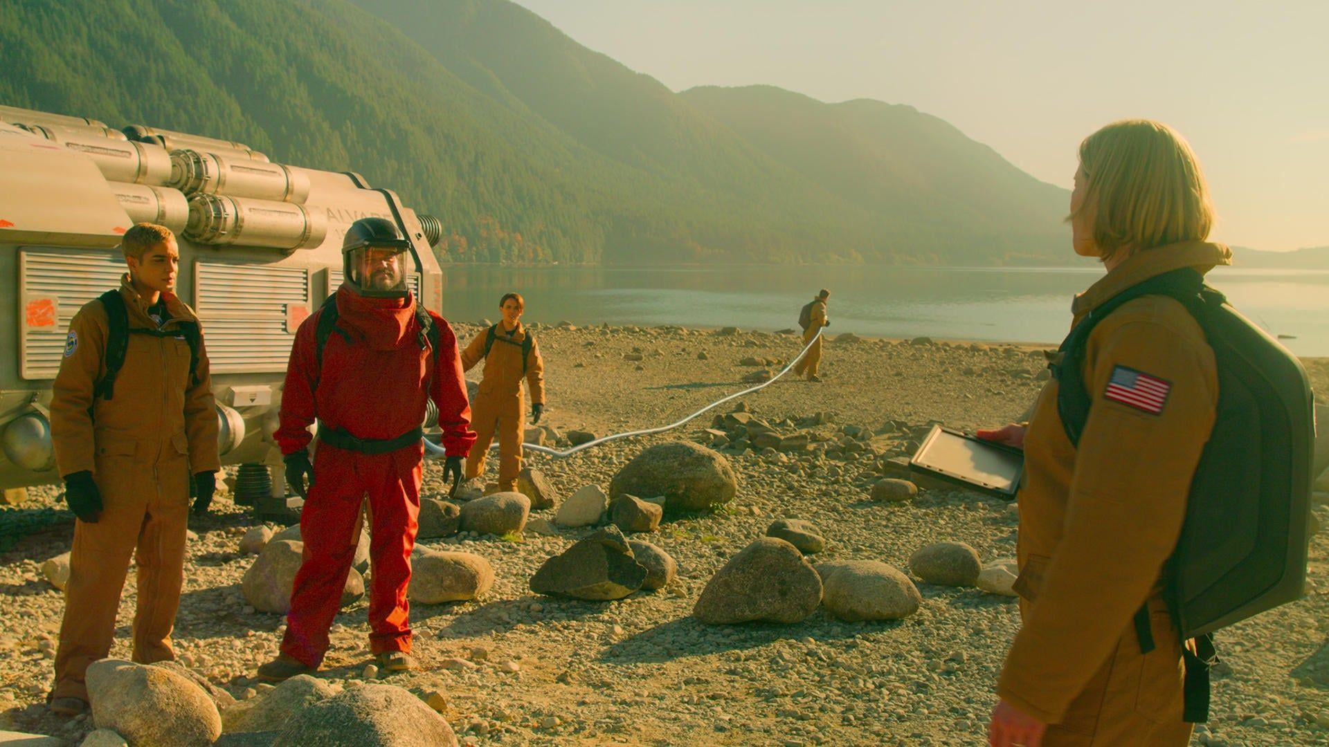 Poster Another Life saison 1 - Affiche 16 sur 45 - AlloCiné