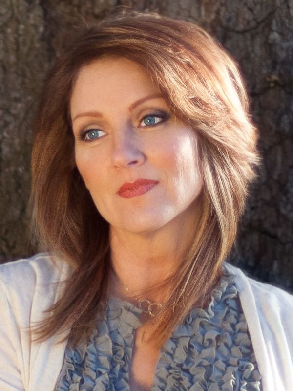 Lisa Arnold - AlloCiné