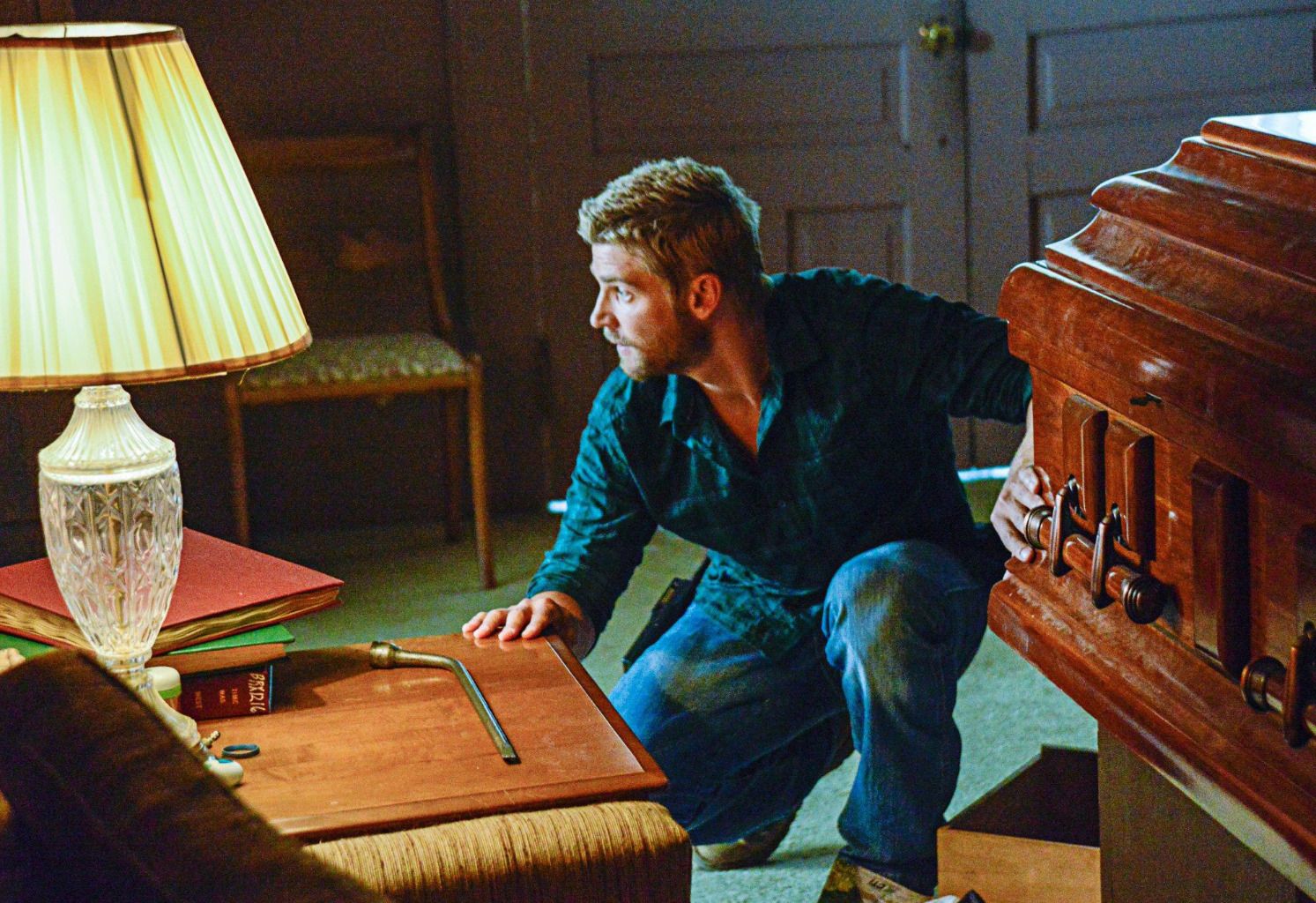 Photo de Mike Vogel - Under The Dome : Photo Mike Vogel - Photo 112 sur ...