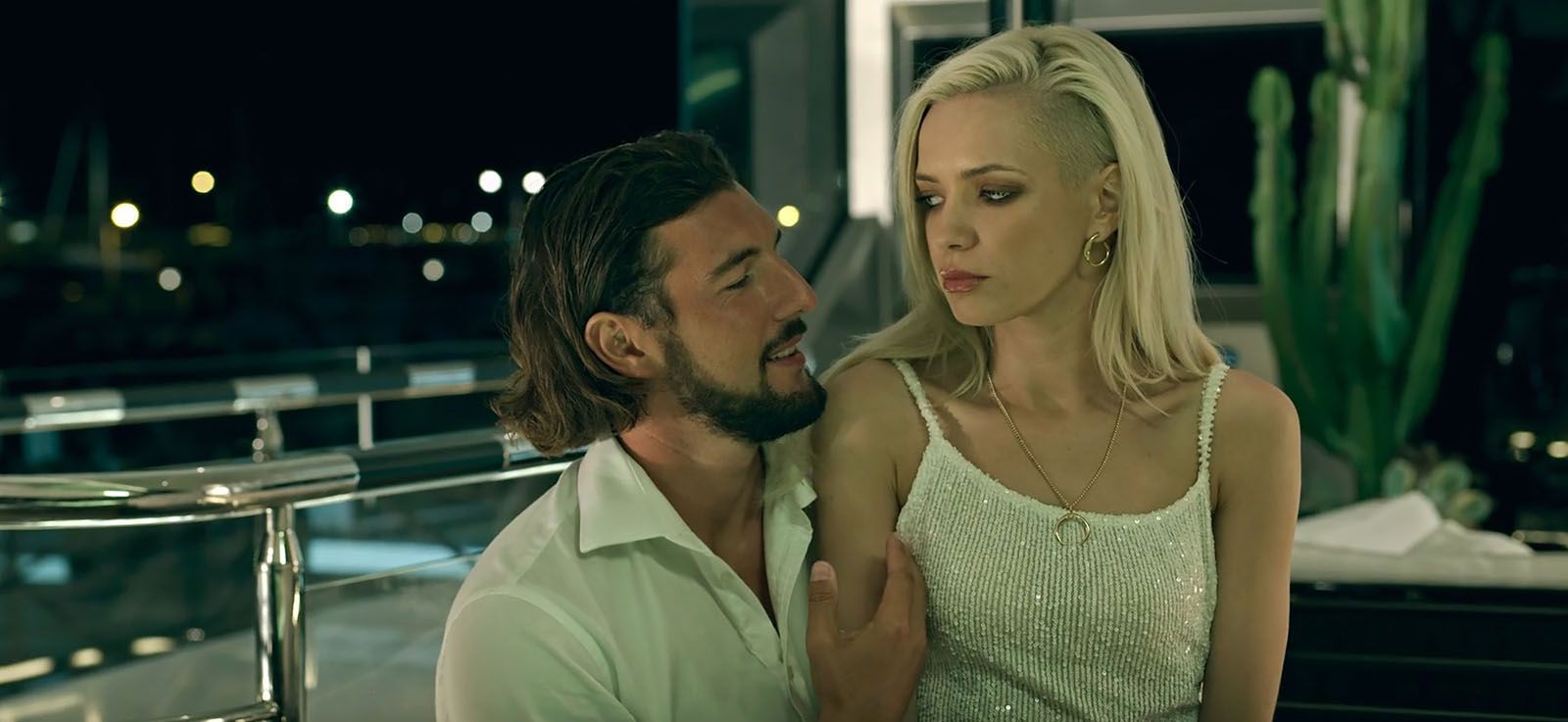 Photo du film Girls To Buy - Photo 20 sur 21 - AlloCiné