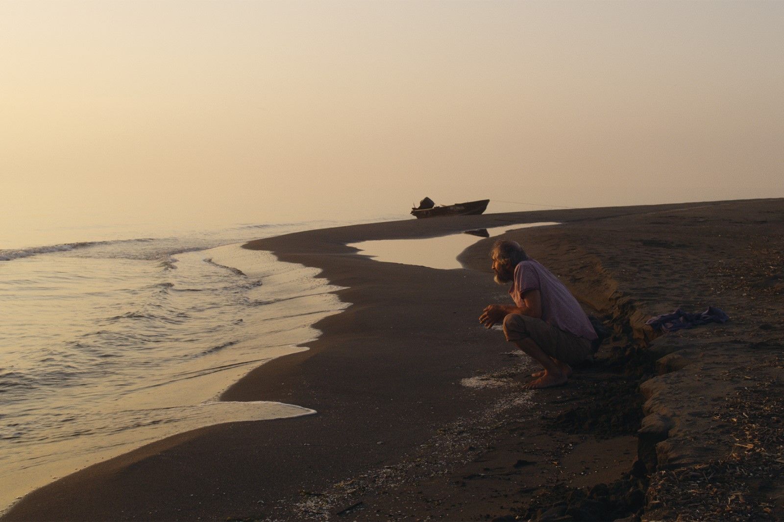 Photo du film Wet Sand - Photo 6 sur 7 - AlloCiné