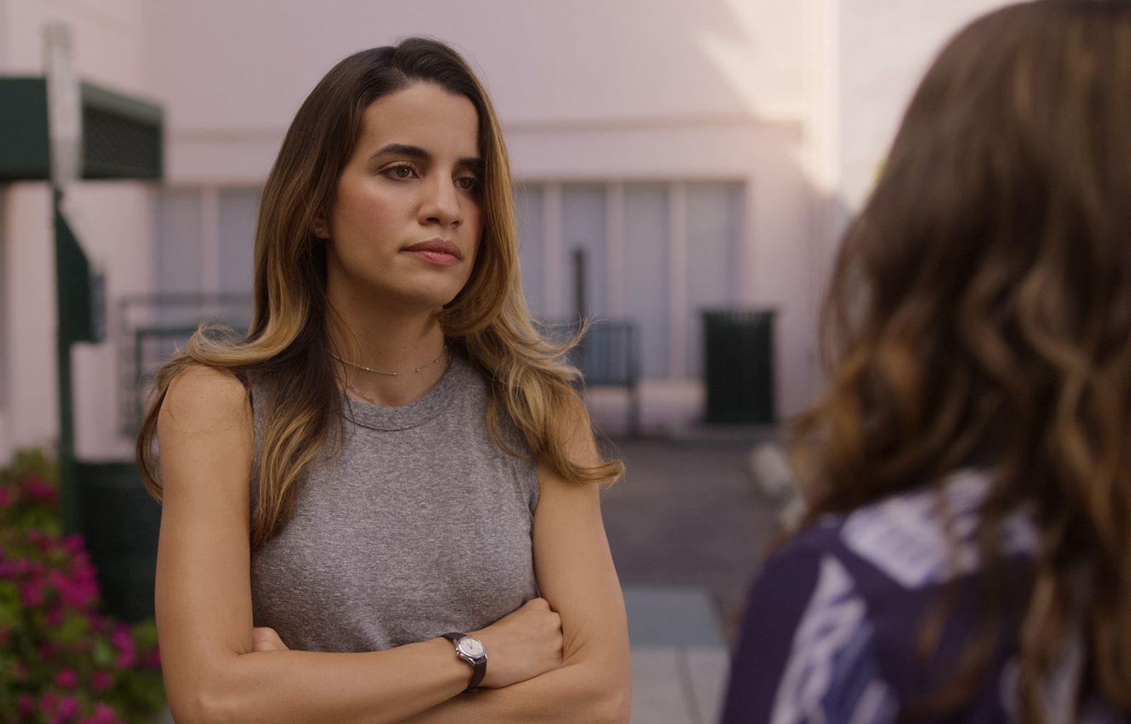 Dead to Me : Dead to Me : Photo Natalie Morales - 2 sur 109 - AlloCiné