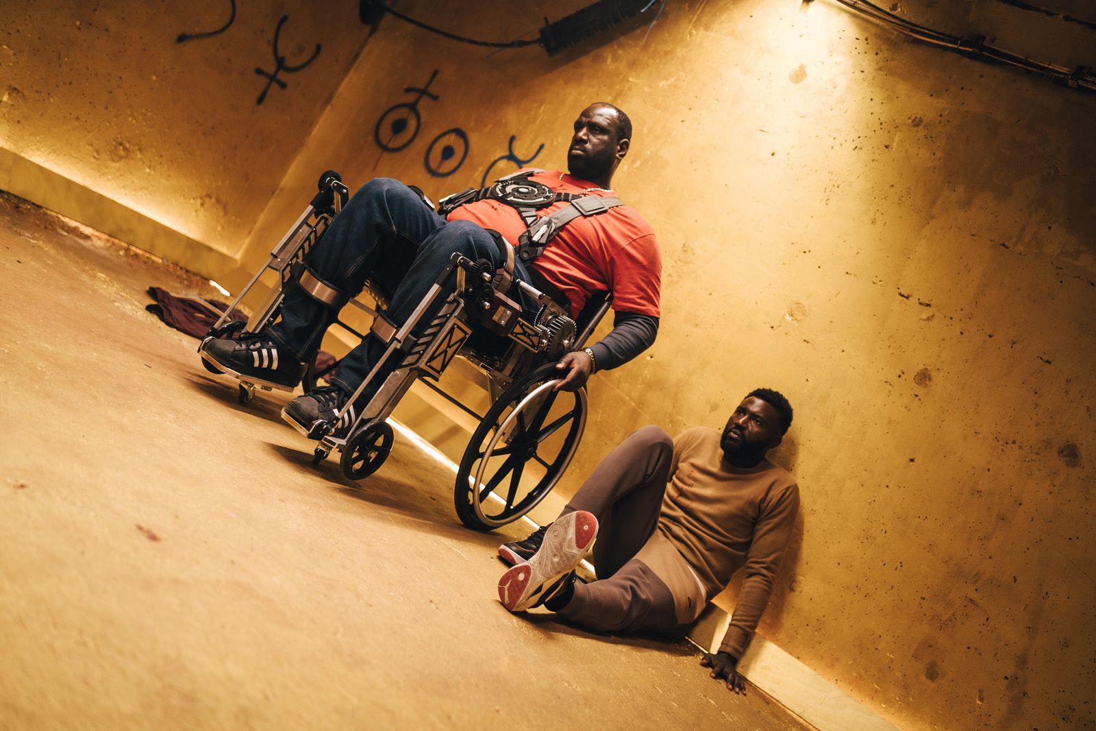 Photo de Max Gomis - La Gravité : Photo Steve Tientcheu, Max Gomis ...