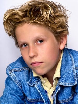 Luke Busey - AlloCiné