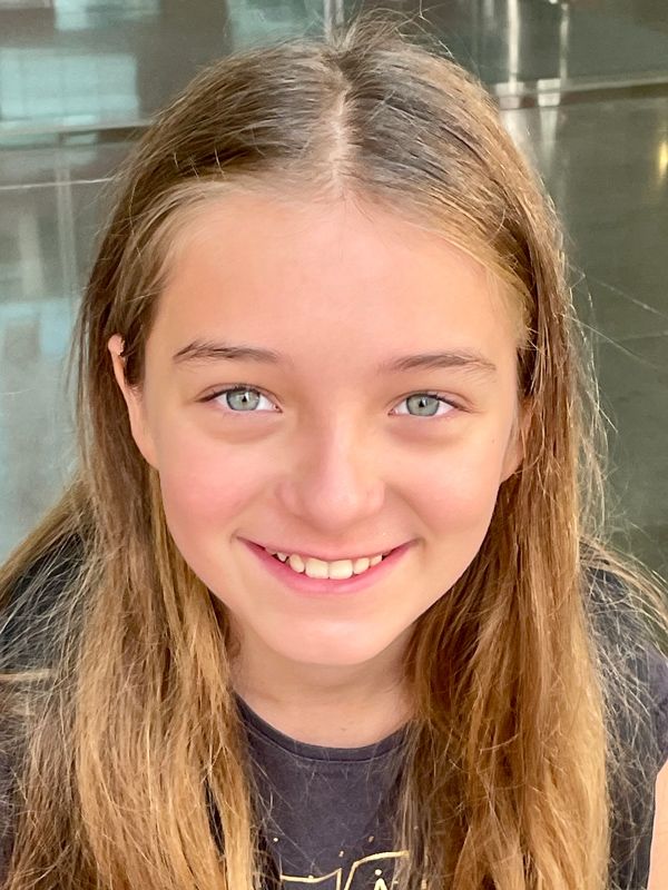 Photo de Manon Maindivide - Affiche Manon Maindivide - Photo 1 sur 7 - AlloCiné