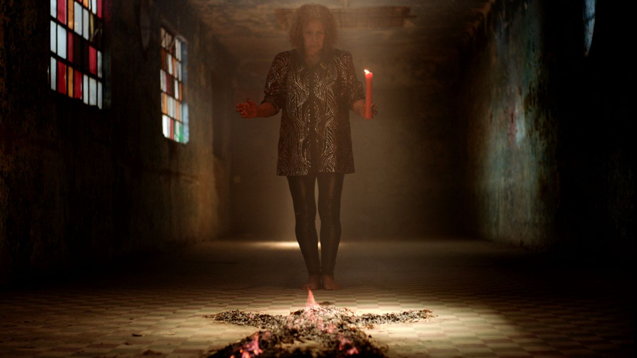 Photo du film Huesera - Photo 5 sur 13 - AlloCiné