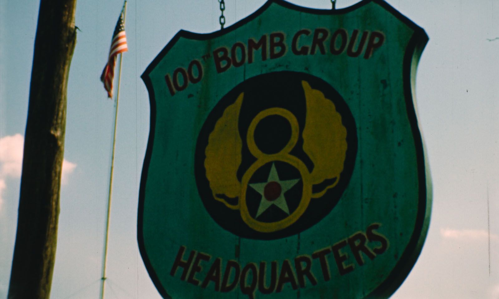 Photo du film The Bloody Hundredth : la 100e escadre - Photo 3 sur 11 ...