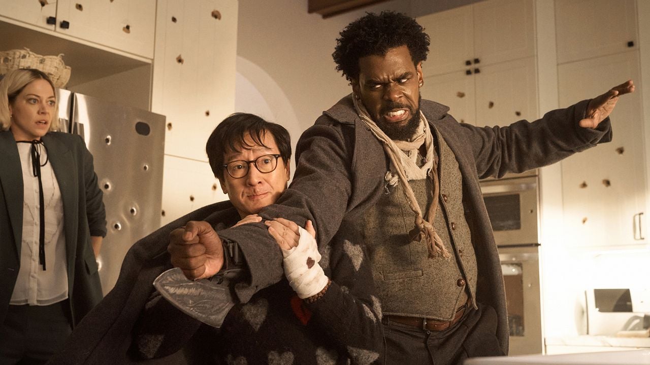 Photo de Ke Huy Quan - Back to Business : Photo Mustafa Shakir, Ke Huy Quan, Lio Tipton - Photo ...