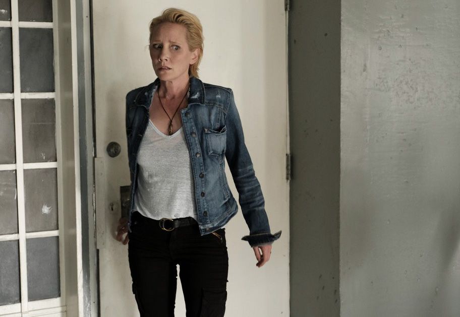 Photo de Anne Heche - Aftermath : Photo Anne Heche - Photo 36 sur 128 ...