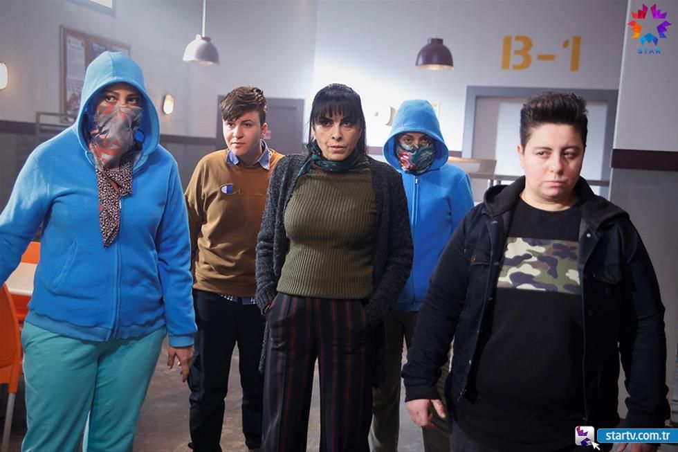 Avlu : Avlu : Photo - 48 sur 265 - AlloCiné