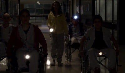 Poster saison 1 - Affiche 25 sur 38 - AlloCiné