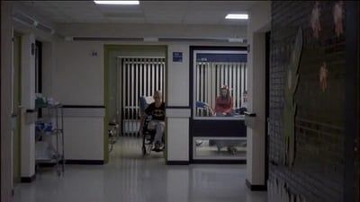 Poster saison 1 - Affiche 19 sur 38 - AlloCiné