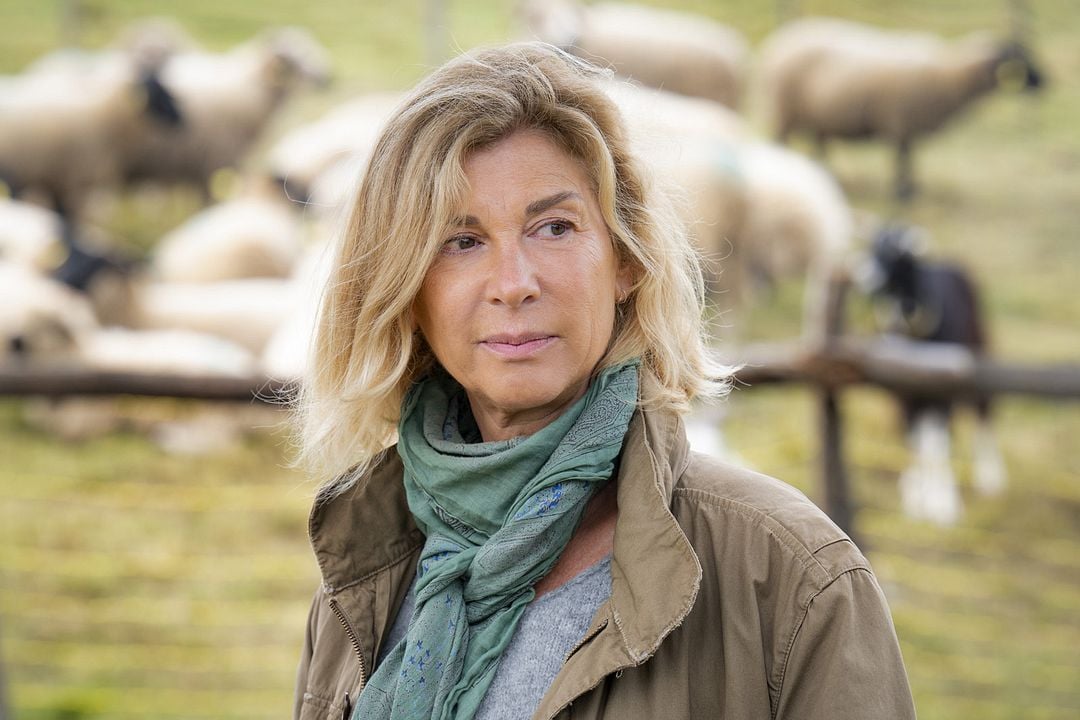 Photo de Michèle Laroque - Belle et Sébastien : Nouvelle génération ...