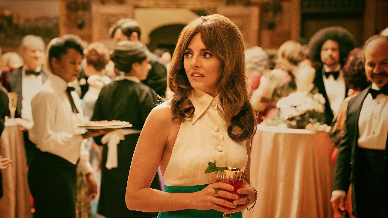 Poster Minx saison 2 - Affiche 1 sur 26 - AlloCiné