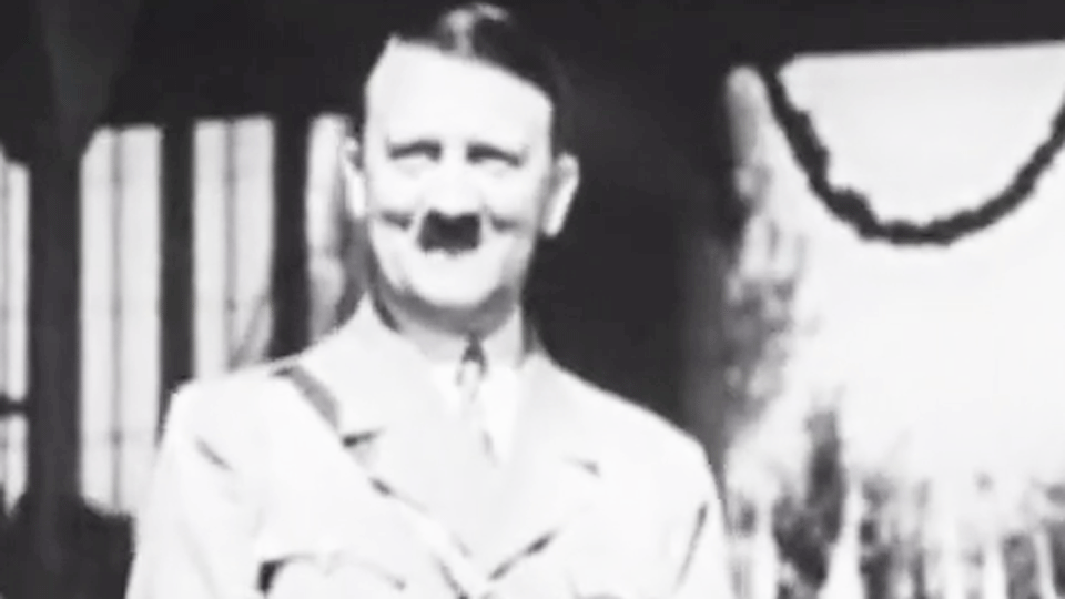 How To Become A Tyrant Saison 1 - AlloCiné