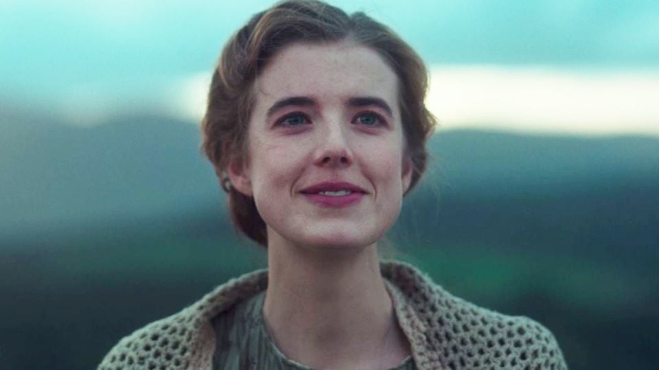 Trailer du film Sunset Song - Sunset Song Bande-annonce VO - AlloCiné