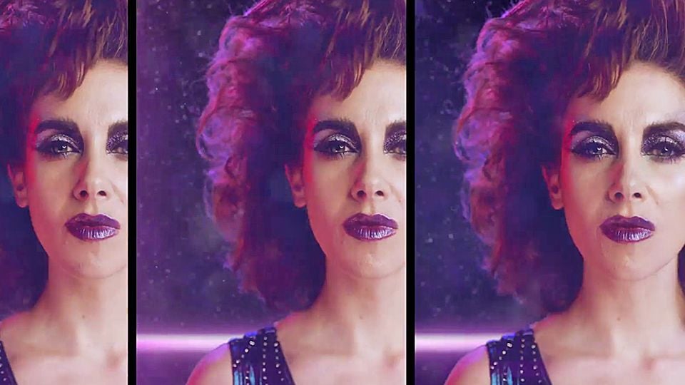 GLOW - saison 1 Teaser VO - Teaser GLOW S01 - AlloCiné