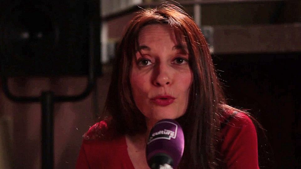 Extrait du film Lutine - Lutine EXTRAIT "Interview fantasmée" - AlloCiné