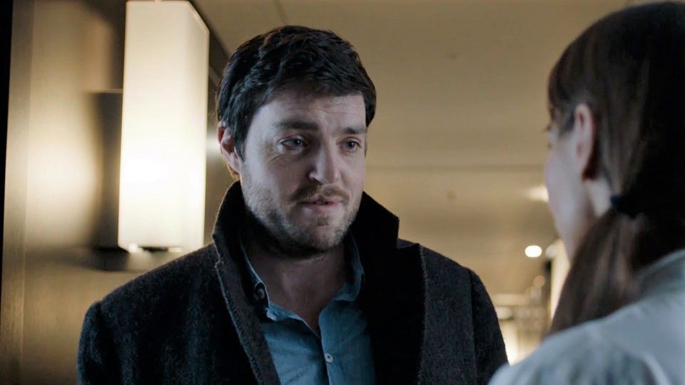 C.B. Strike - saison 1 Bande-annonce VO - Trailer Les Enquêtes de ...