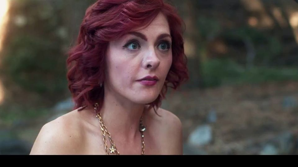 Trailer du film The 6th Friend - The 6th Friend Bande-annonce VO - AlloCiné