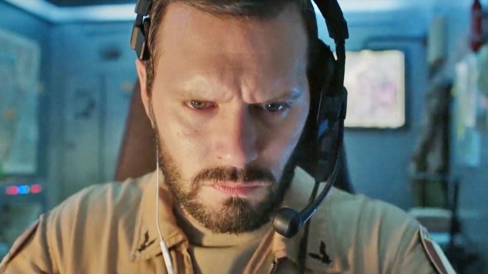 Teaser du film Pilote - Pilote Teaser VF - AlloCiné