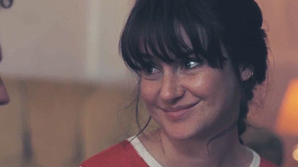 Trailer du film Love Again - Love Again Bande-annonce VF - AlloCiné